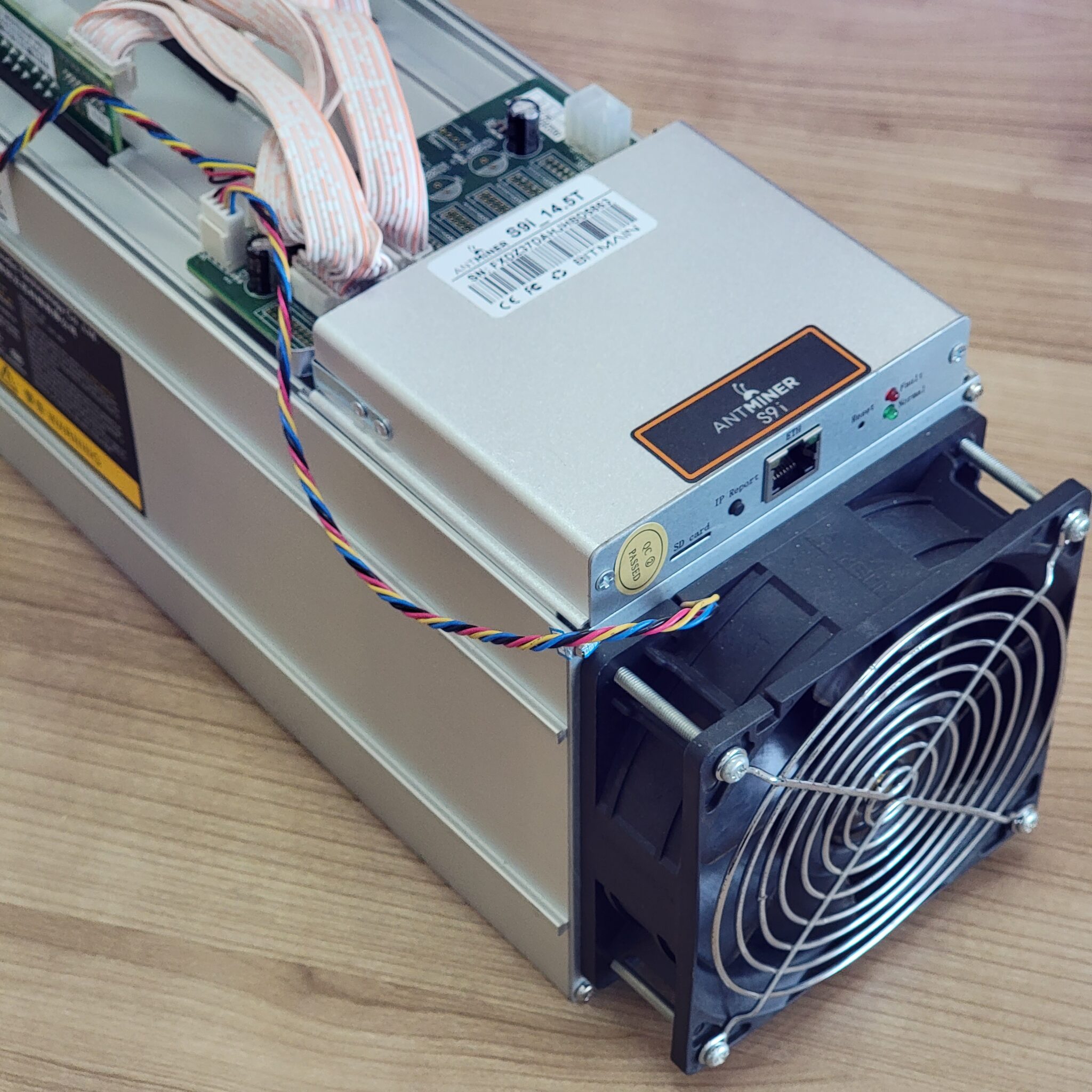 ANTMINER – Minadores ASIC